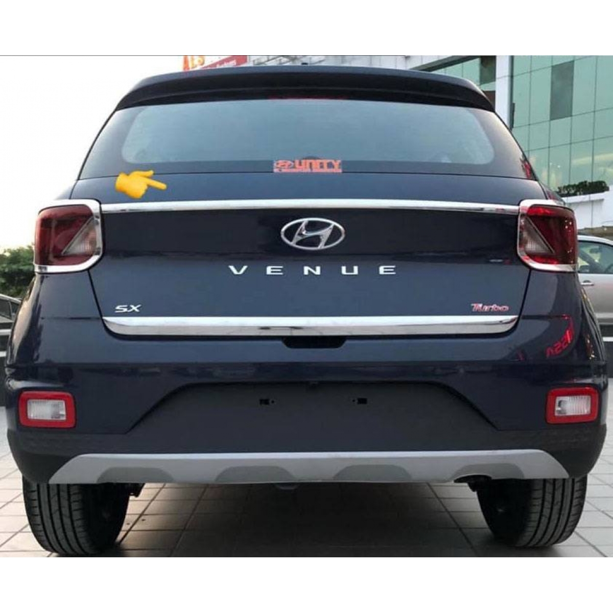 Hyundai Venue Rear Diggy Upper Trunk Steamer Chrome Garnish