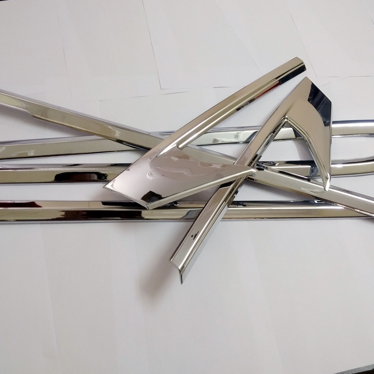 Kia Seltos Lower Window Chrome Garnish Trims ABS Material (Set Of 6Pcs.)