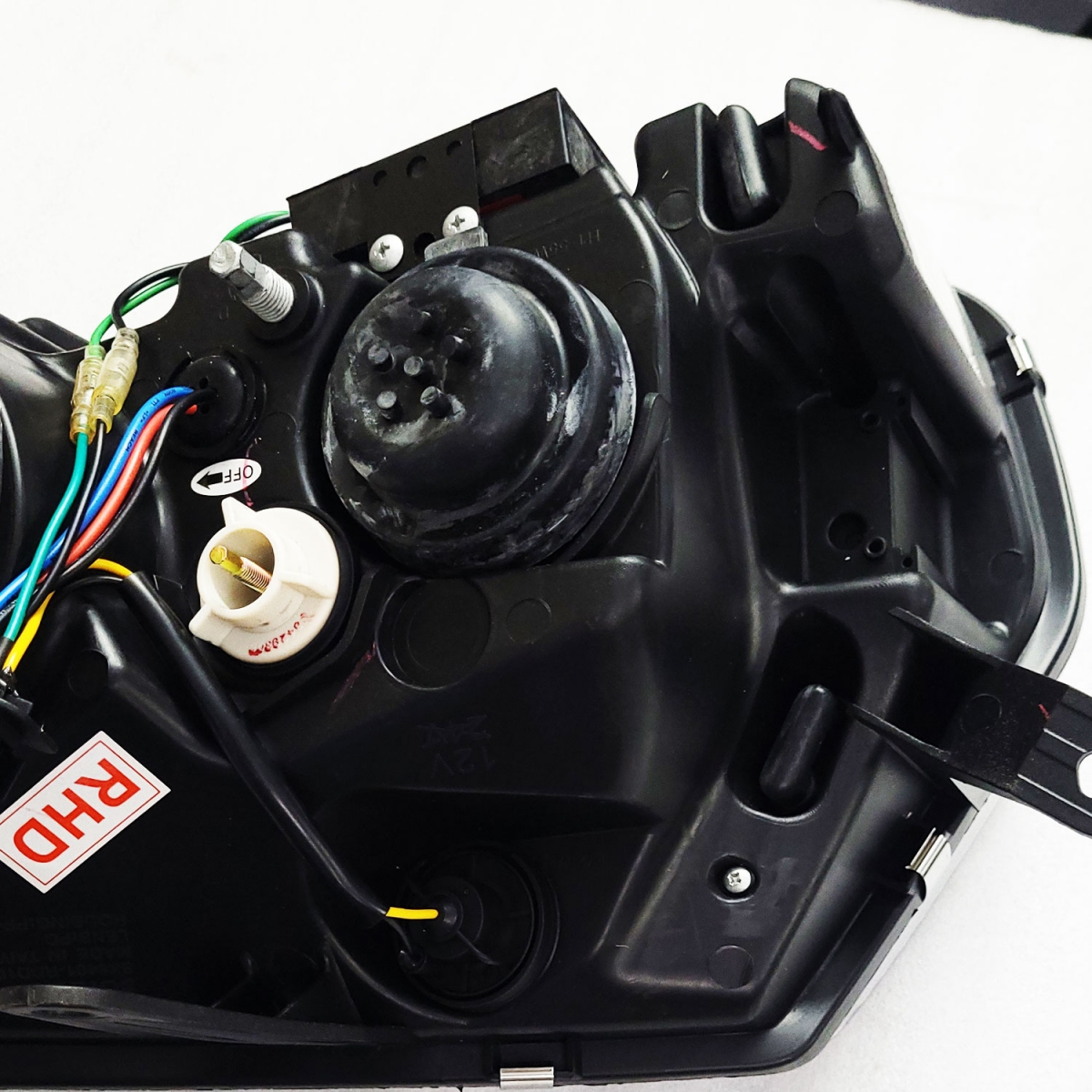 Renault Duster Modified Headlight with Drl Light and Projector Lamp Set ...