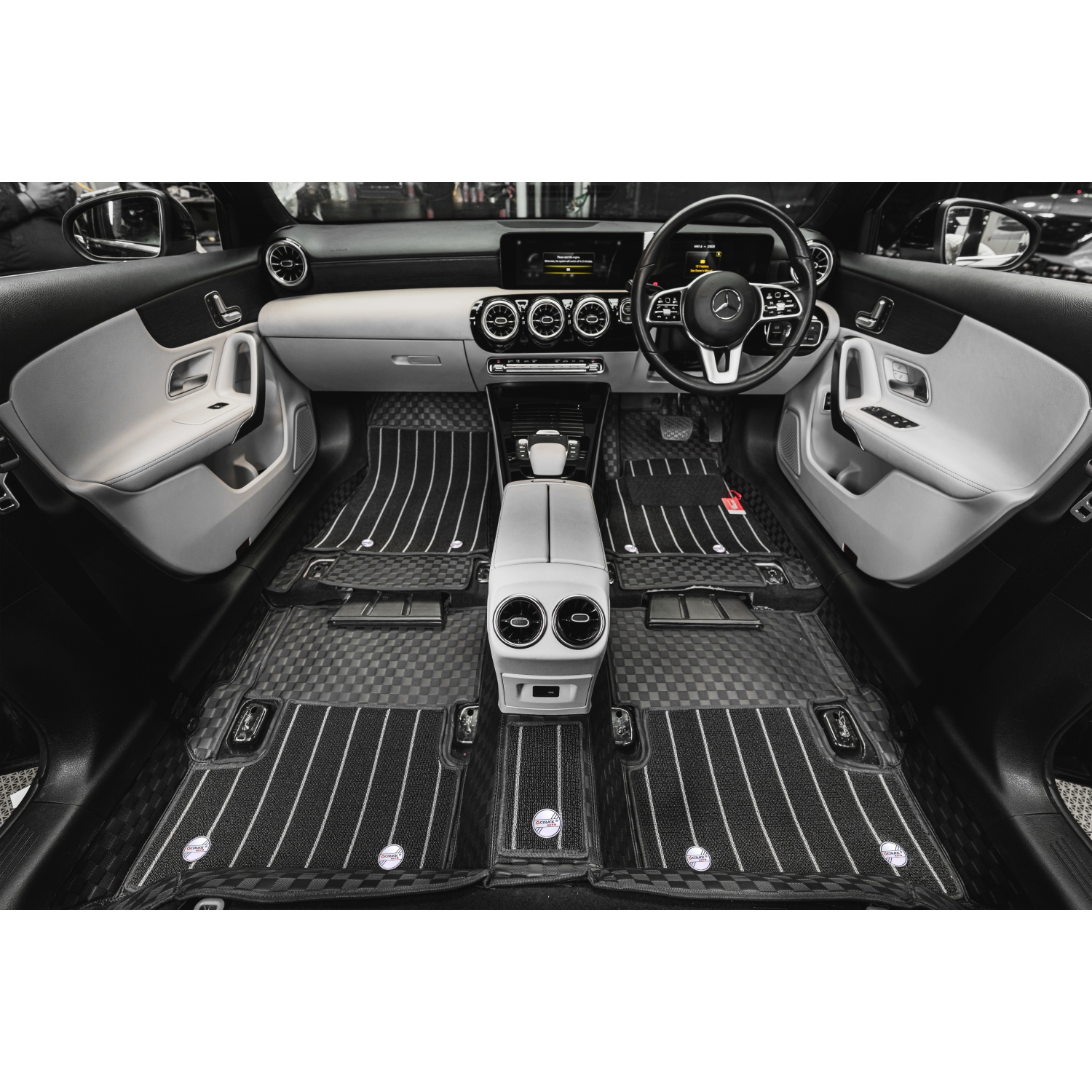 LXF Floor Mats for BMW 7 Series - Black
